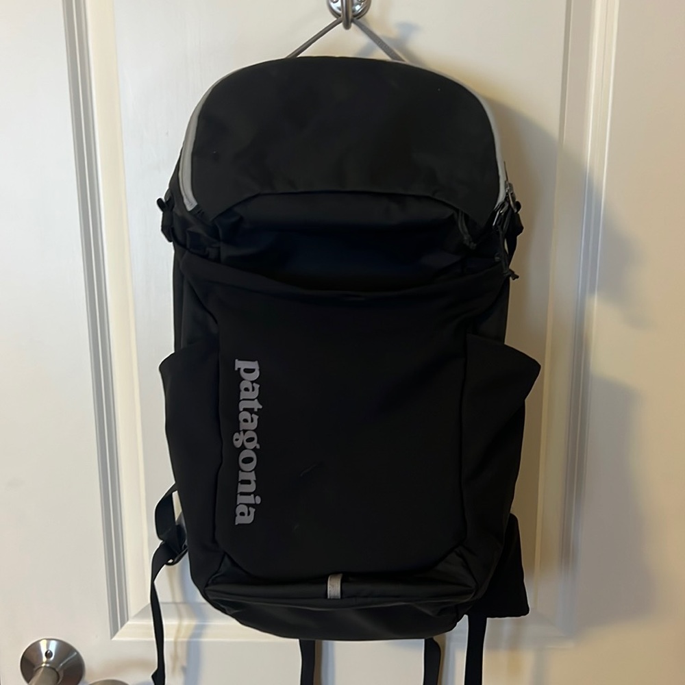 Patagonia Nine Trails Backpack 18l, Black - Gem
